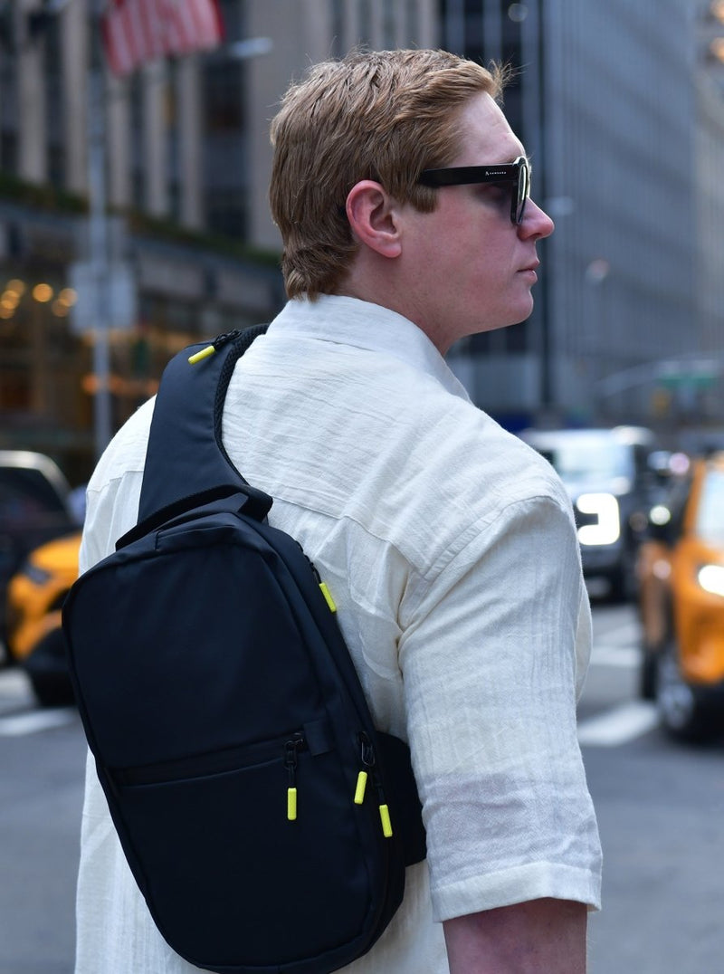 Urban Sling Black – Samsara Luggage